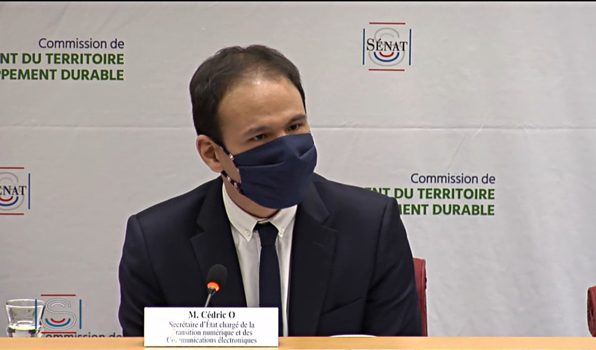 Cédric O se dit favorable à interdire le lancement automatique des ...