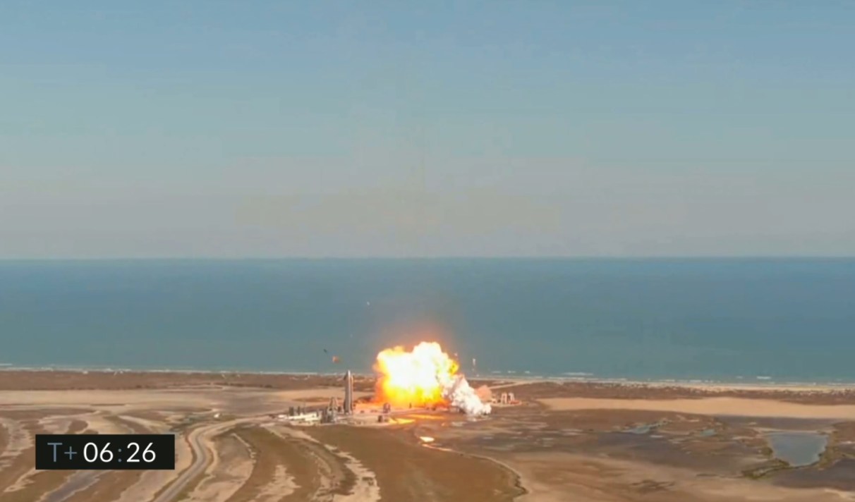 Le Starship a encore explosé à l’atterrissage, mais SpaceX est optimiste